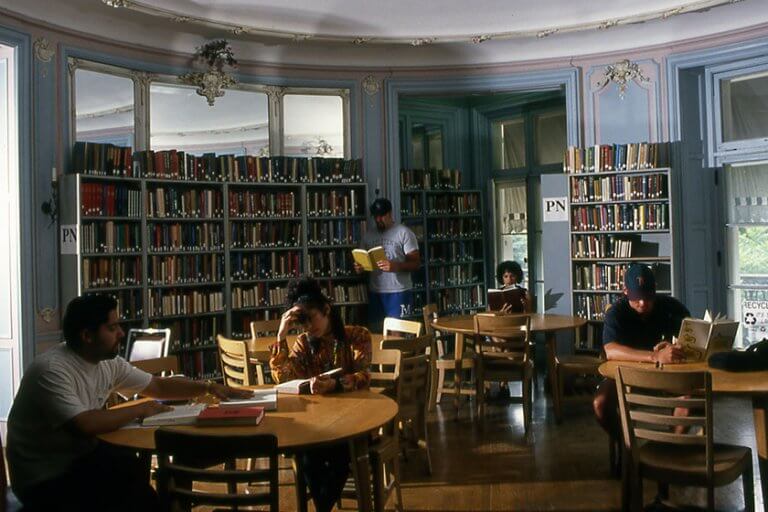 Monmouth's Timeline: 1990s | Alumni | Monmouth University