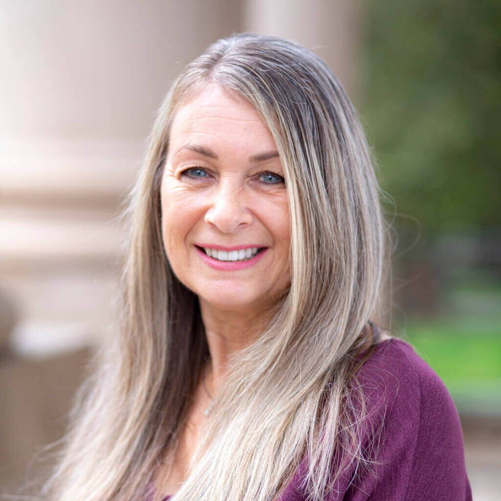 Lisa Kmak | Directory | Monmouth University