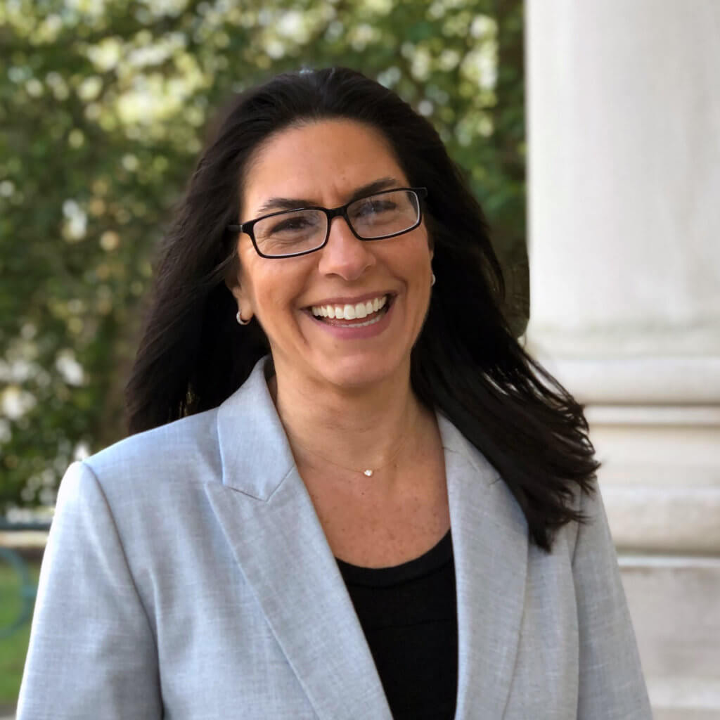 Lisa Bach | Directory | Monmouth University